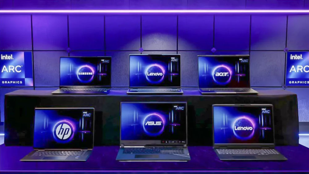 Intel Arc A350M gaming performance increases substantially after small ...