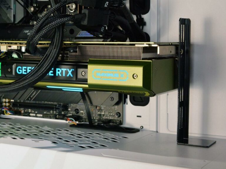 Sycom unveils a new AIO custom-cooled graphics card powered by RTX 40 ...