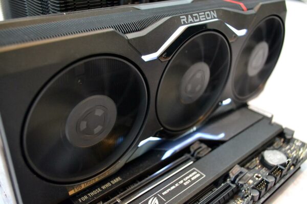 AMD Radeon RX 7900 XTX review: rise of the chiplets | Club386