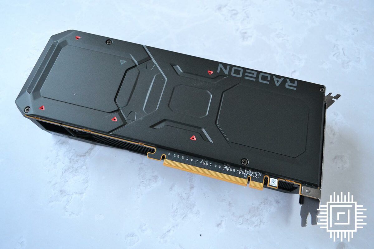 AMD Radeon RX 7900 XT unboxing and first look | Club386