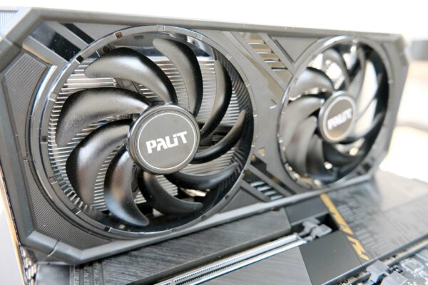 Palit GeForce RTX 4060 Dual review: Nvidia forges a different path ...