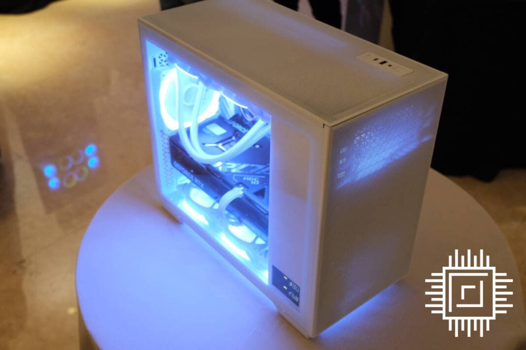 Antec unveils Constellation M-ATX 540 chassis with massive GPU support | Club386