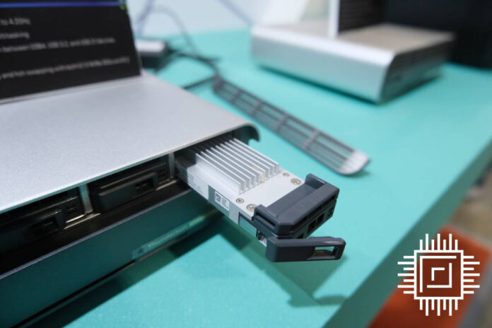QNAP shows off tiny but powerful five-bay all-flash NVMe ES1 SSD Thunderbolt 4 NAS | Club386