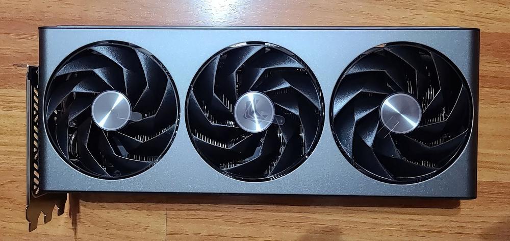 China-exclusive Sapphire AMD Radeon RX 7900 GRE graphics card pictured ...