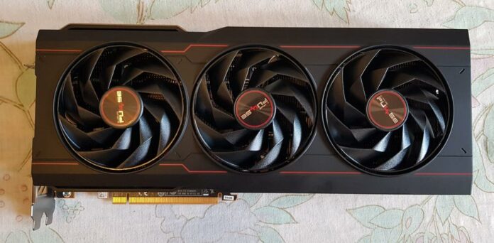 Upgrading from Radeon RX 570 to RX 7900 XT is best undervolted