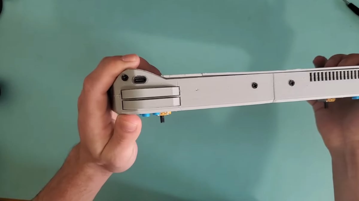 Modder makes DIY Steam Deck rival with Framework laptop parts | Club386