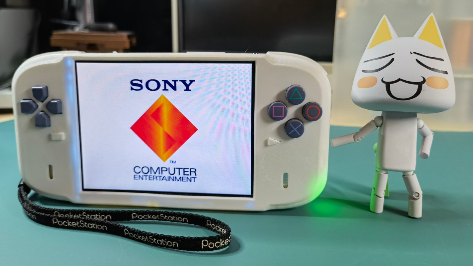 Meet the homemade PS1 portable mod that doesn’t use emulation | Club386
