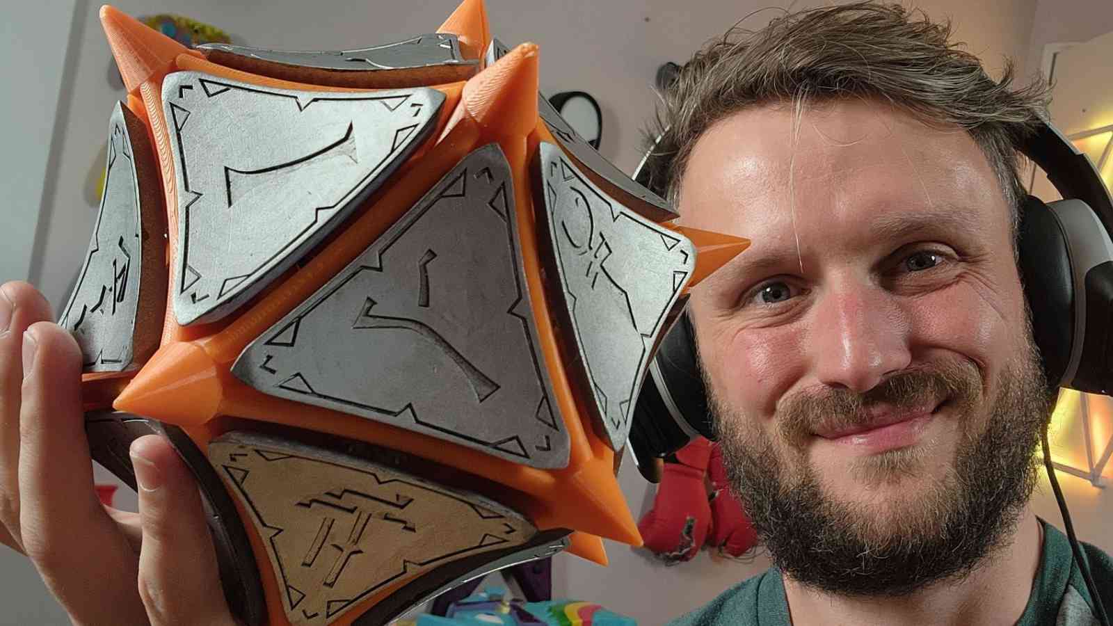 This funky Baldur's Gate 3 Artefact is actually a game controller