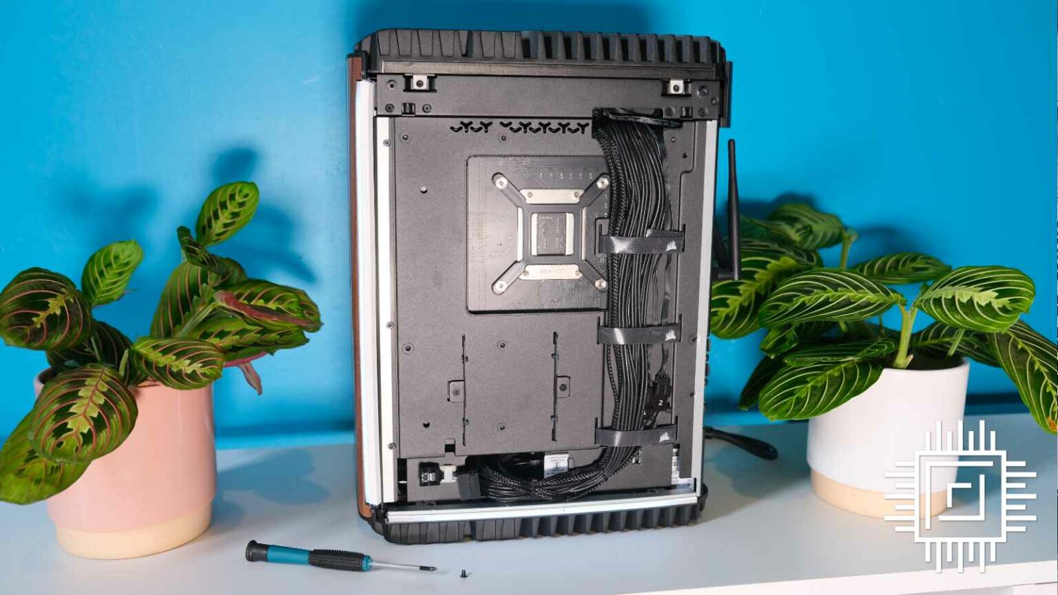 Corsair One i500 review