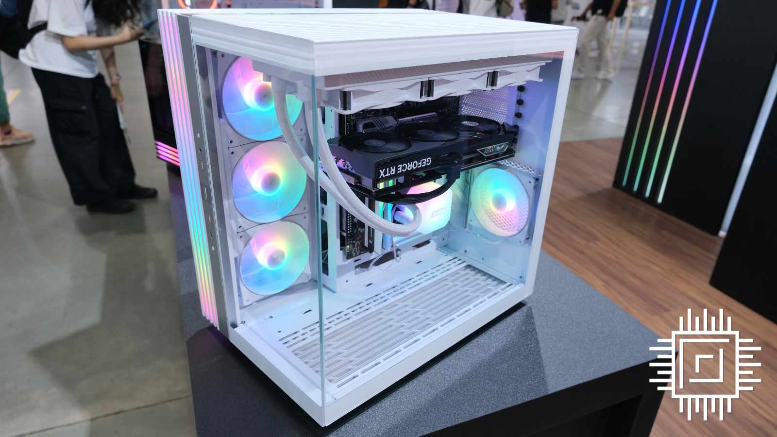 be quiet! Light Base is the brand's first panoramic case