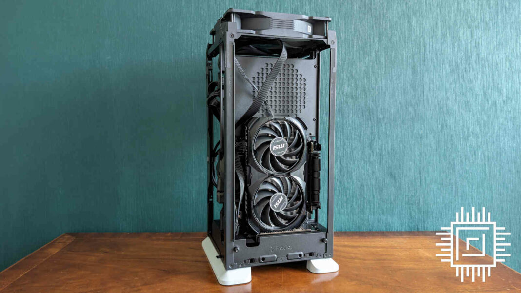 Fractal Design Mood review: making the case for fabric | Club386