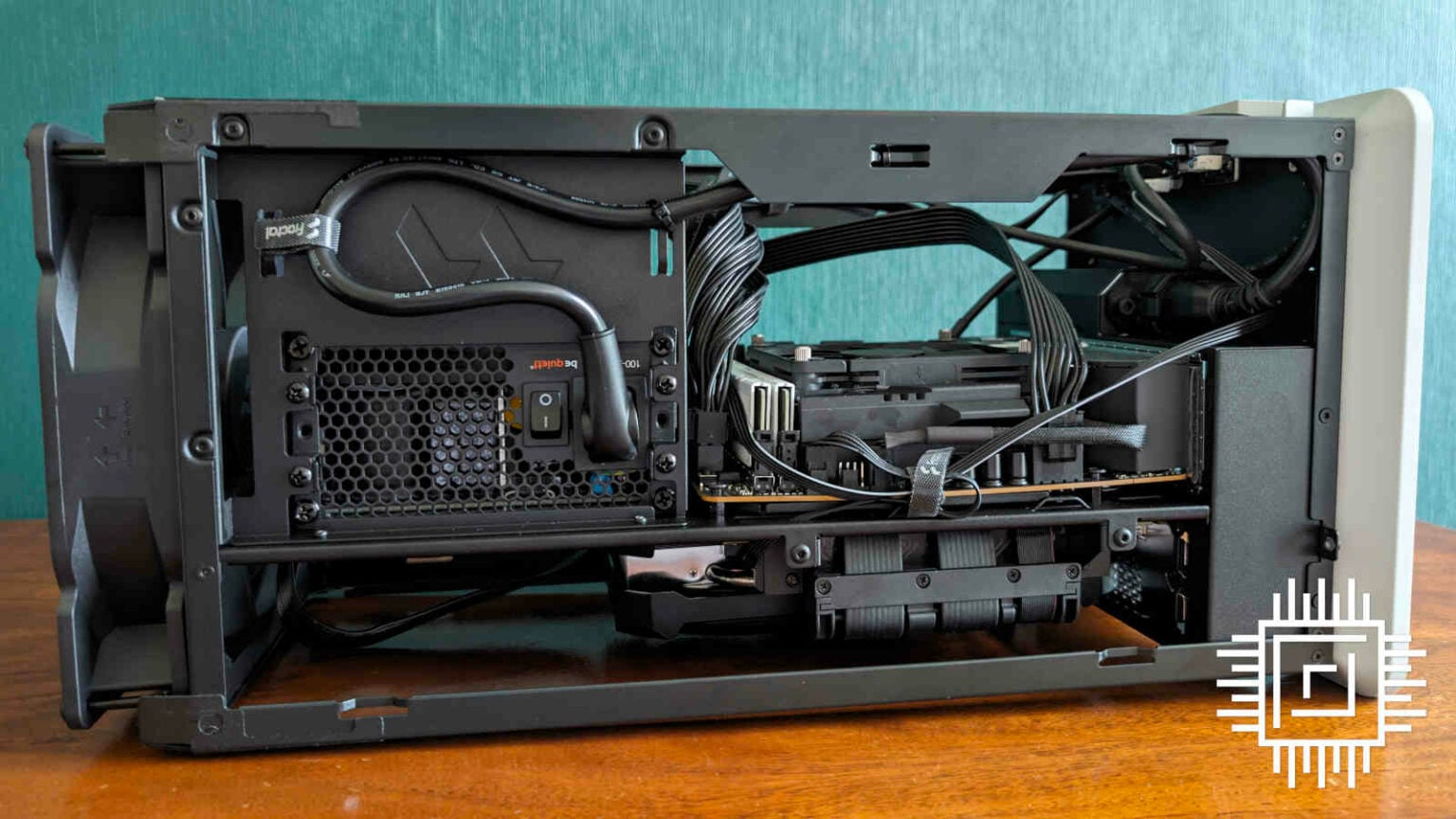 Fractal Design Mood review: making the case for fabric | Club386