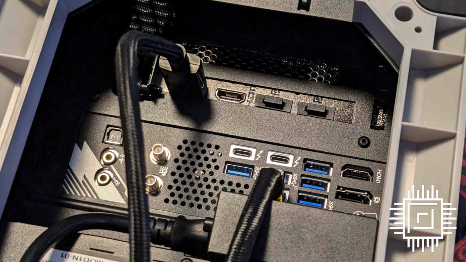 Fractal Design Mood review: making the case for fabric | Club386