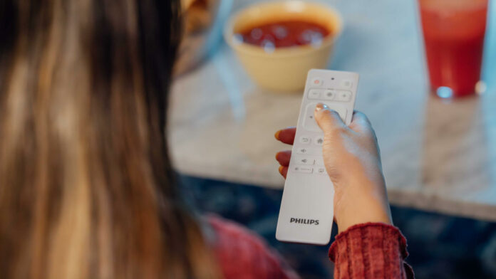 Philips Screeneo UL5 Smart UST projector has a big early discount