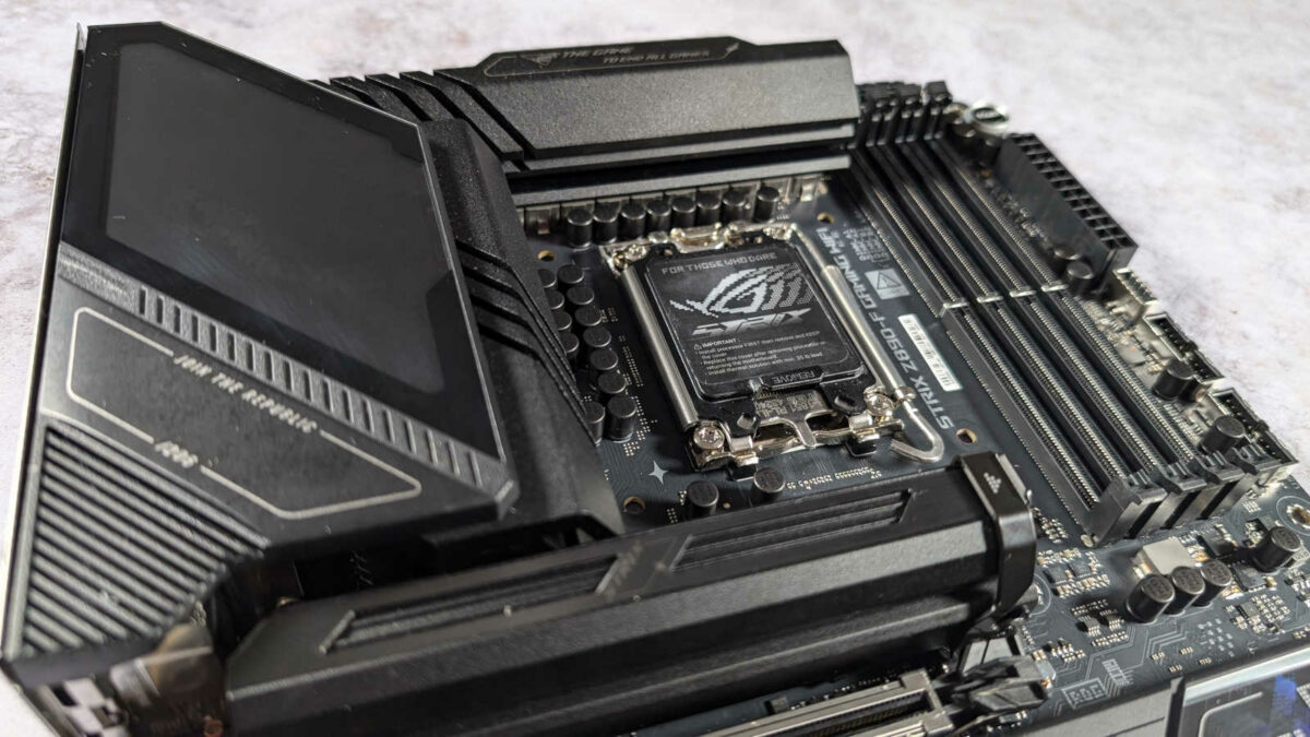 Asus ROG Strix Z890-F Gaming WiFi review: jack of all trades | Club386