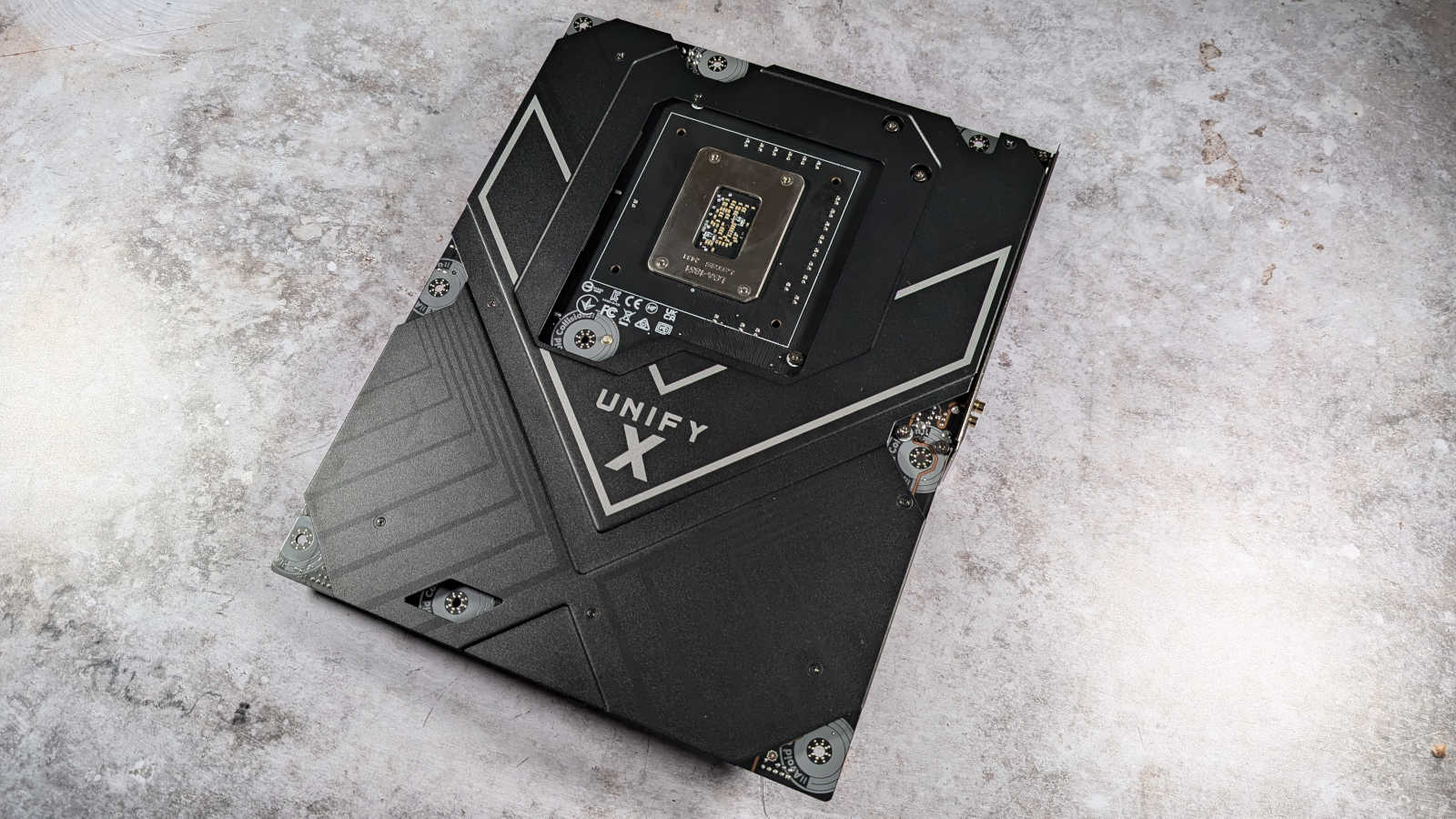MSI MEG Z890 Unify-X review: a record-breaker in the making | Club386