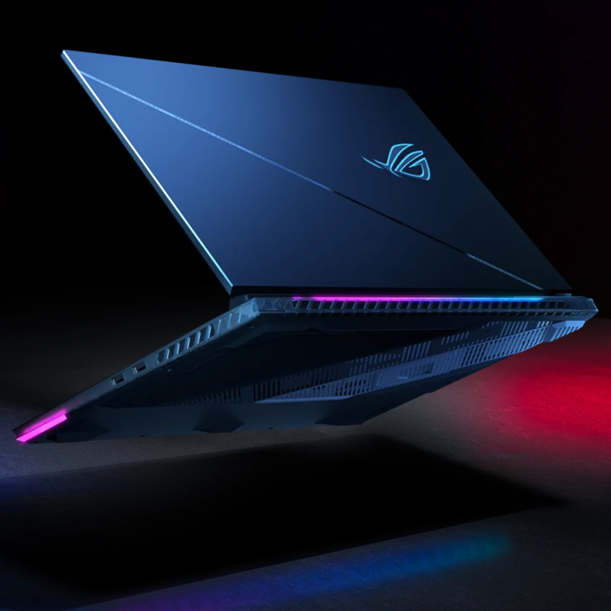 Rog Strix ASUS ROG Strix Scar G18 Hands On: New Age Gaming Desktop ...