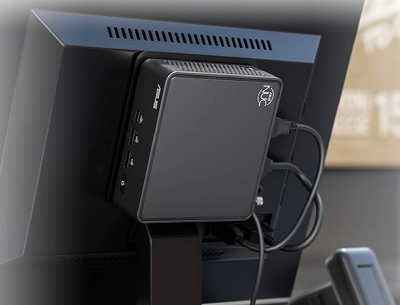Asus NUC 15 Pro is an elegant and powerful mini PC
