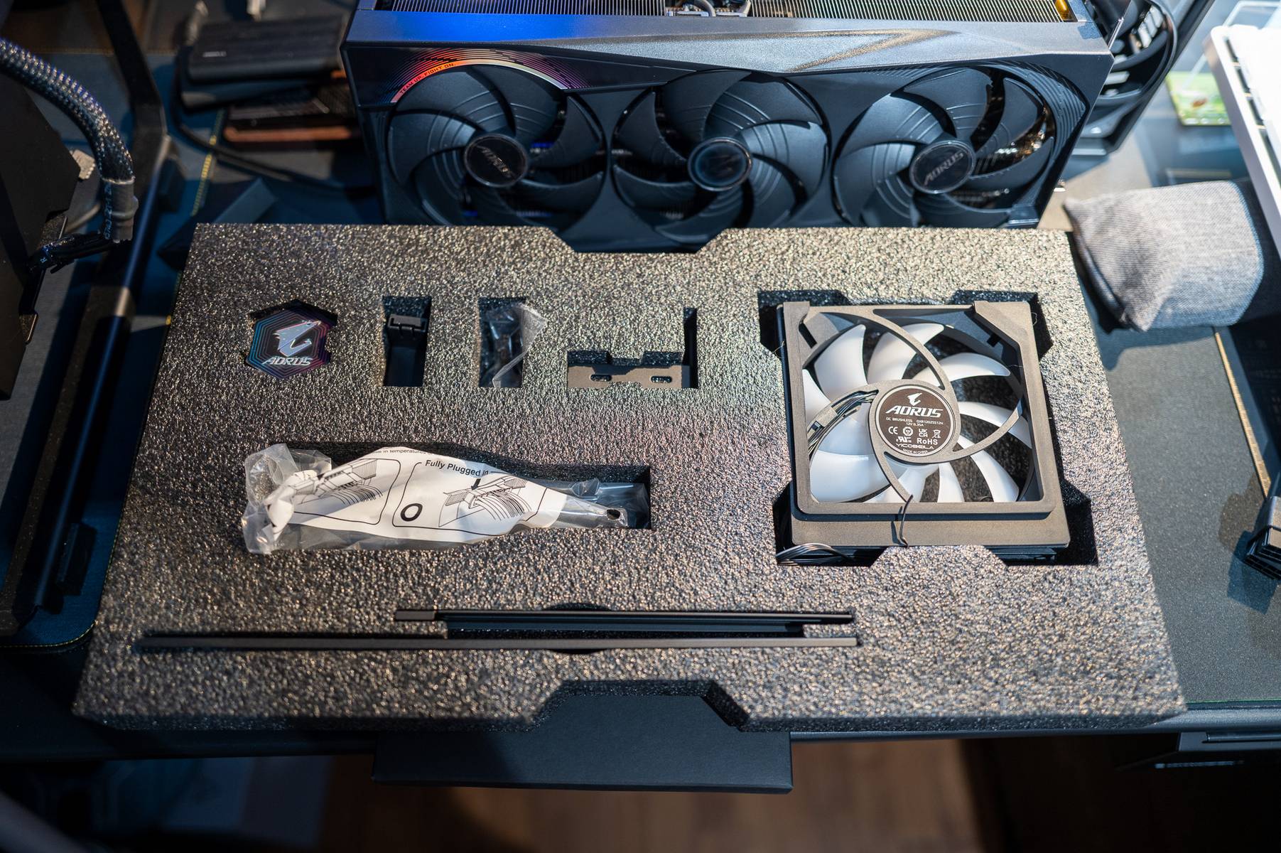 Gigabyte wants you to strap an additional fan on to its RTX 5090