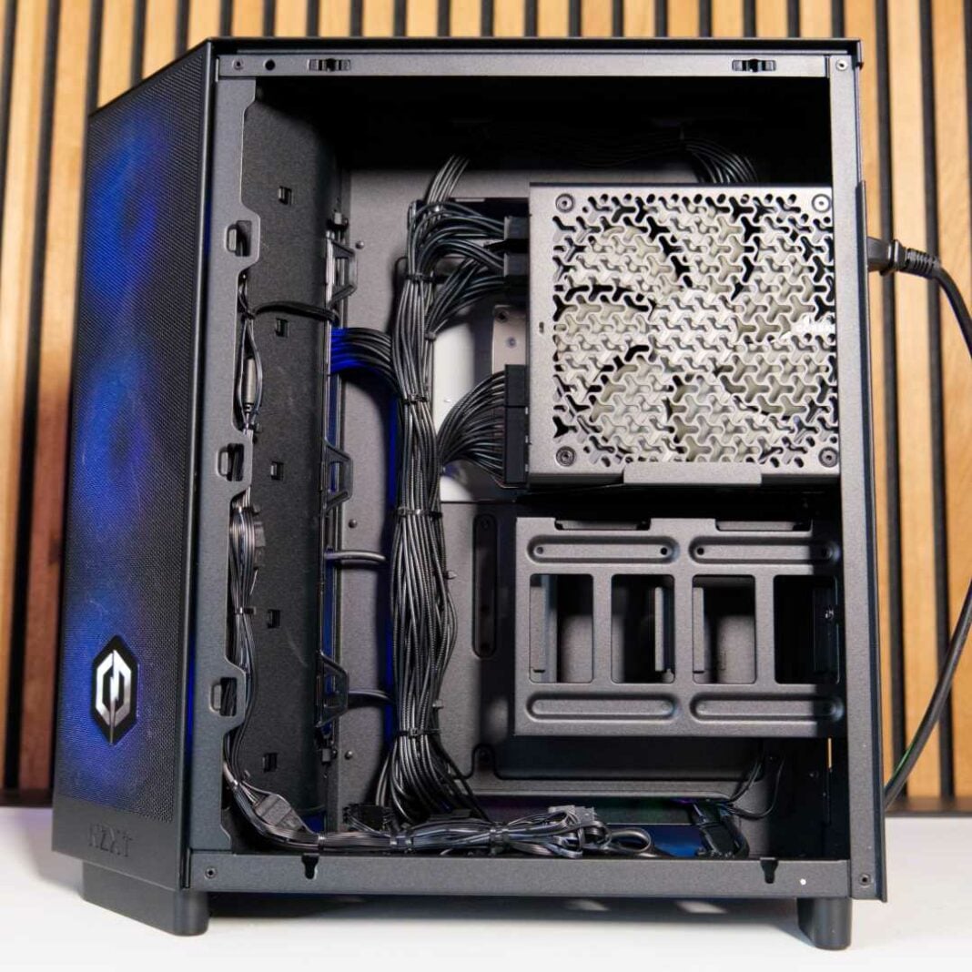 CyberpowerPC UK Ultra XT Custom Gaming PC review