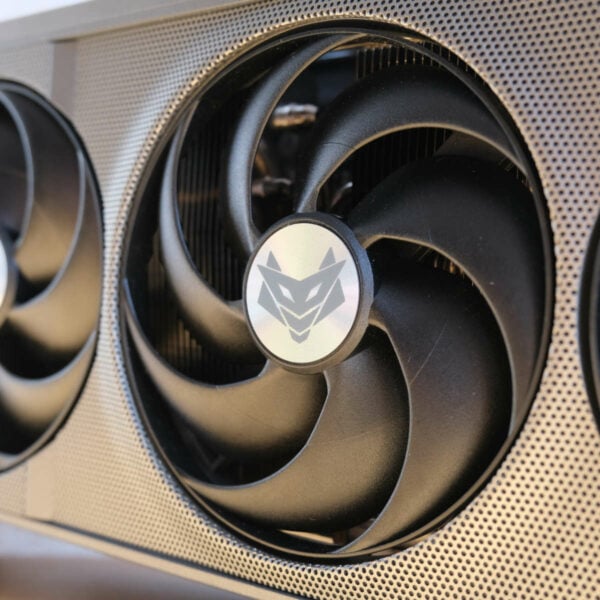 Sapphire Nitro+ Radeon RX 9070 XT review: midrange maestro | Club386
