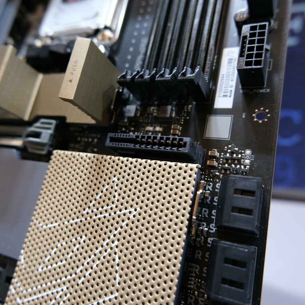 Sapphire makes cables optional with Radeon RX 9070 XT PhantomLink | Club386
