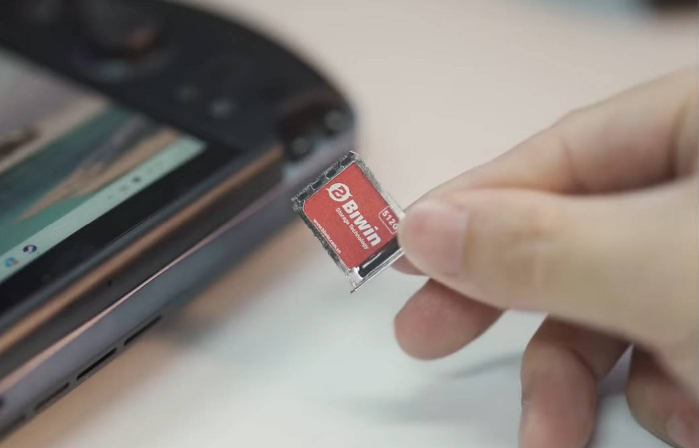 Biwin's Mini SSD squeezes Gen 4 NVMe storage into the size of a microSD ...