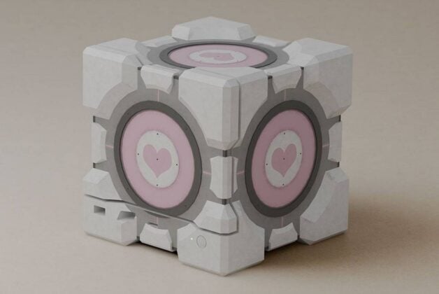 You will soon be able to get the E-Ink Steam Machine face plate ...