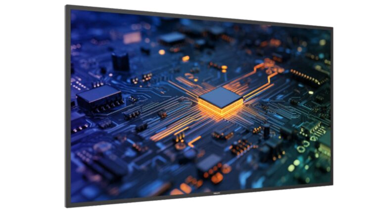 Philips' new 5000 Series digital signage displays feature AI ...