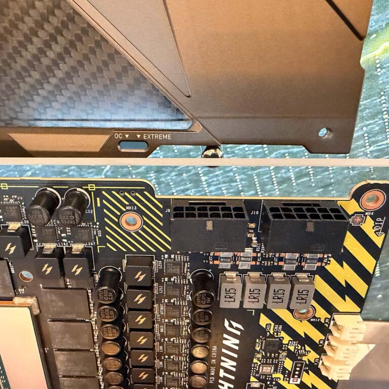 MSI GeForce RTX 5090 Lightning Z is the world's first 1,000W GPU and it ...
