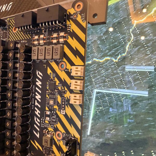 MSI GeForce RTX 5090 Lightning Z is the world's first 1,000W GPU and it ...